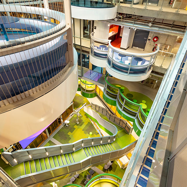 UQ builds for a sustainable future - UQ Dow Centre - University of ...
